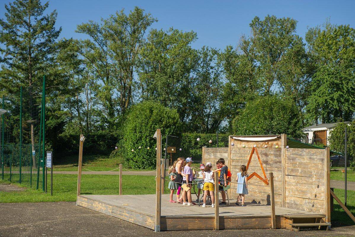 Homair Camping L'Ile du Rhin - Biesheim, Alsace, France | Homair Vacances
