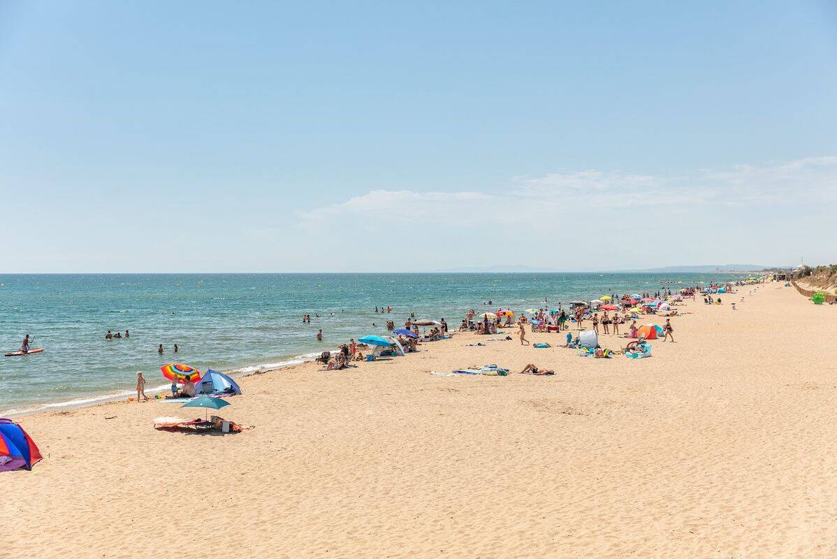 Camping Le Méditerranée Plage - Vias-Plage, Languedoc Roussillon ...