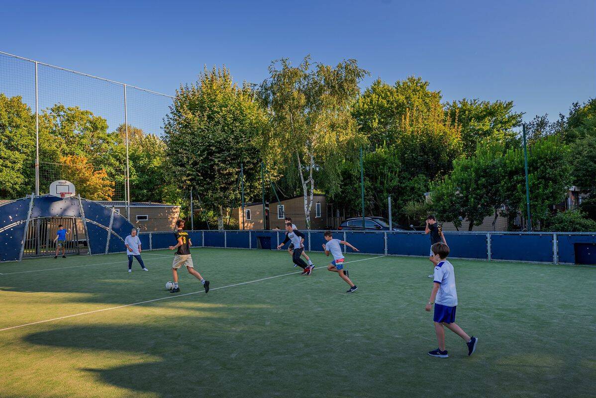 Camping La Rive - Biscarrosse, Les Landes, France | Homair Vacances