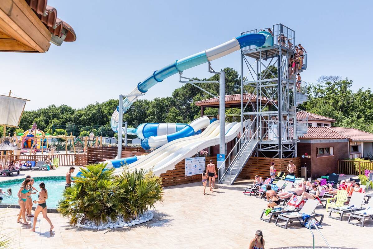 Camping Au Lac de Biscarrosse - Parentis-en-Born, Les Landes, France ...