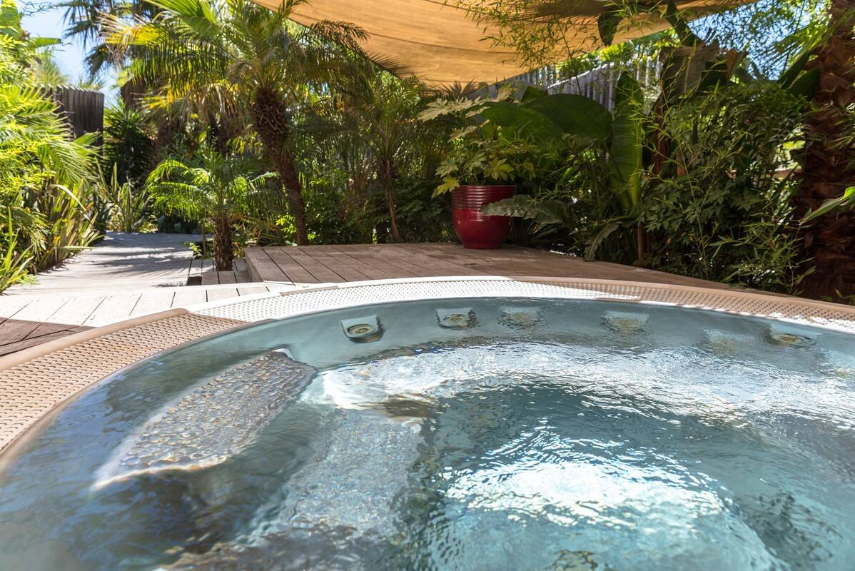 Camping Les Prairies de la Mer - Port Grimaud, Provence Côte d'Azur ...