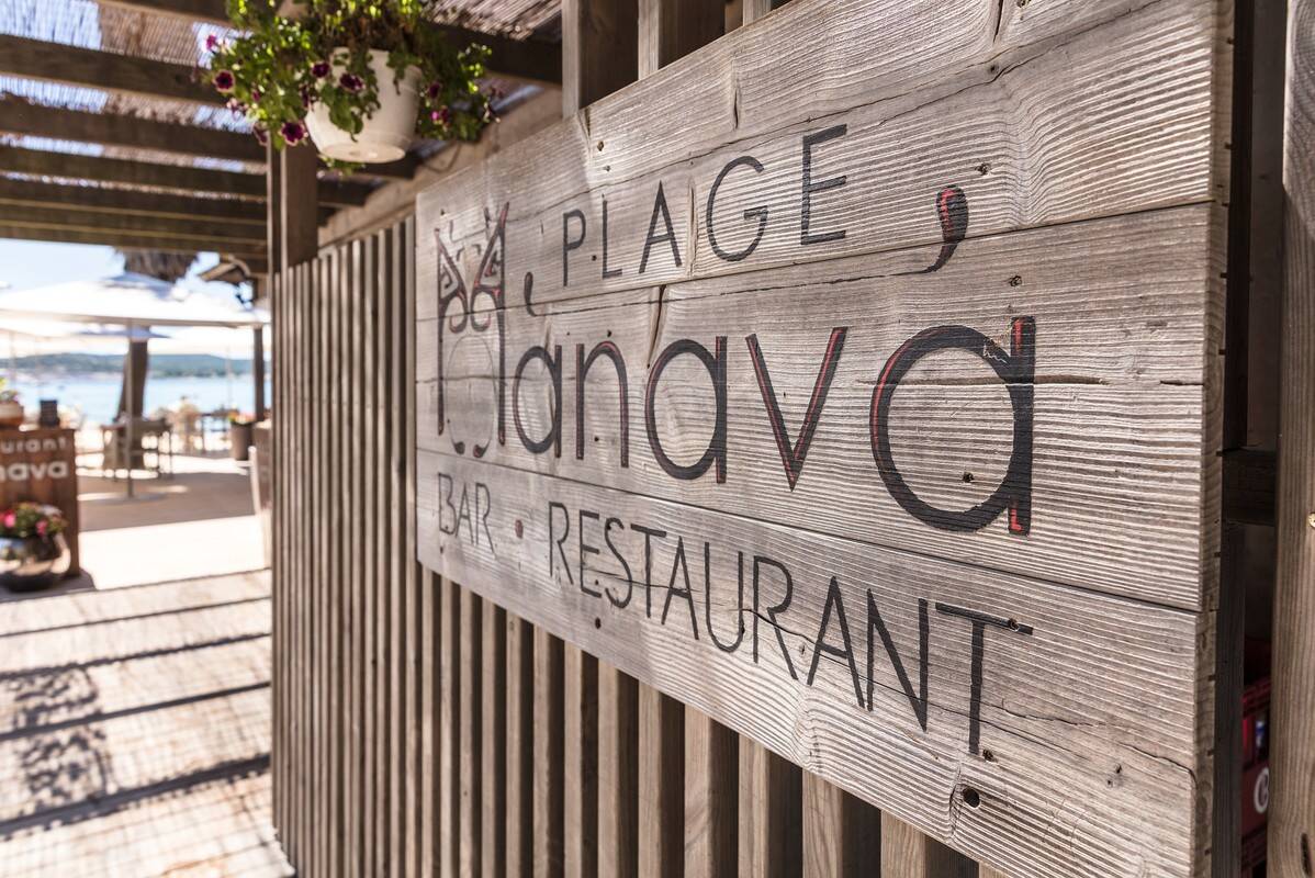 Camping Les Prairies de la Mer - Campingplatz Port Grimaud - Provence ...