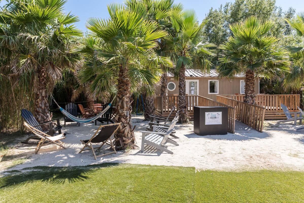 Camping Les Prairies de la Mer - Campingplatz Port Grimaud - Provence ...