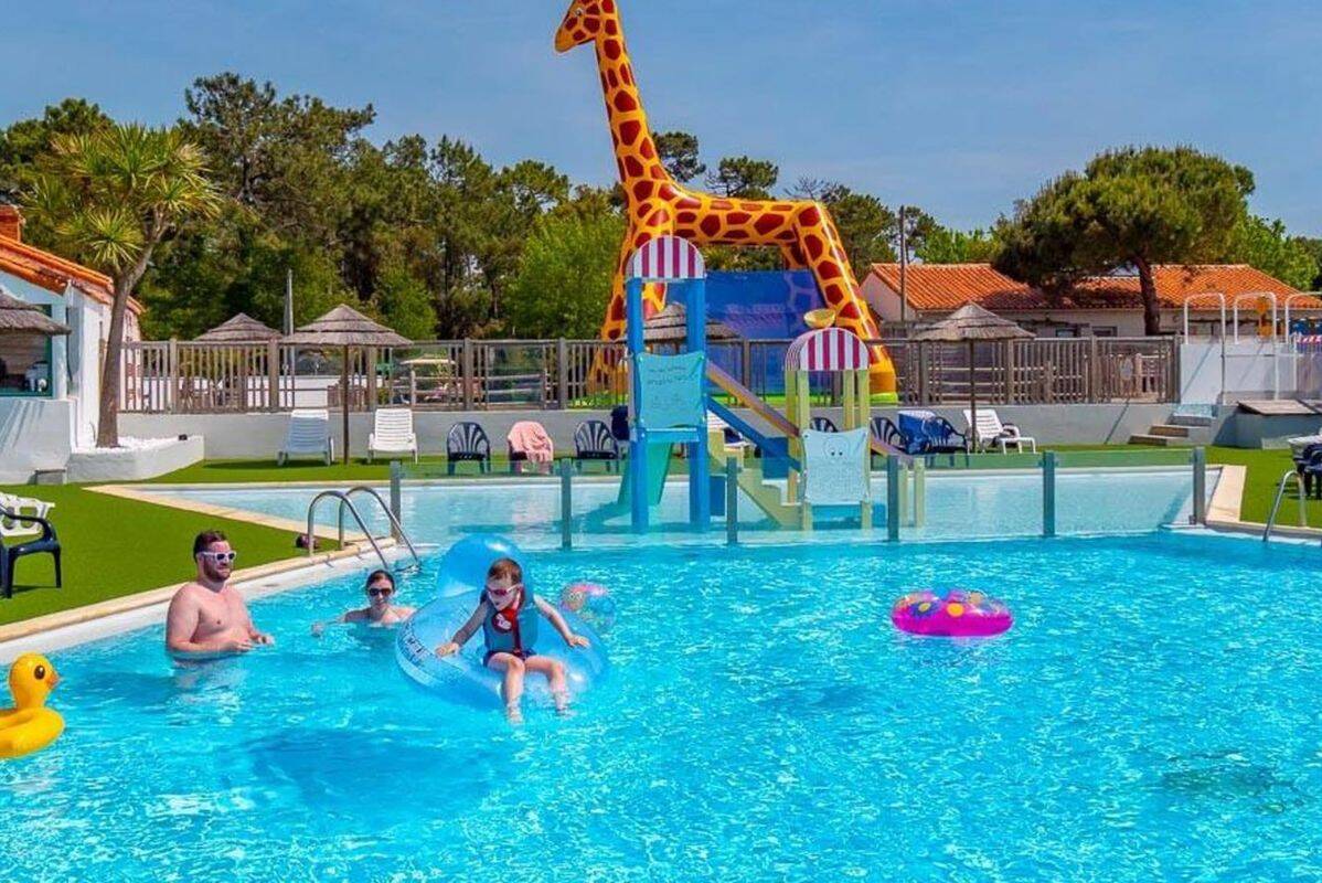 Camping Le Zagarella - Saint-Jean-De-Monts, Vendée, France | Homair ...