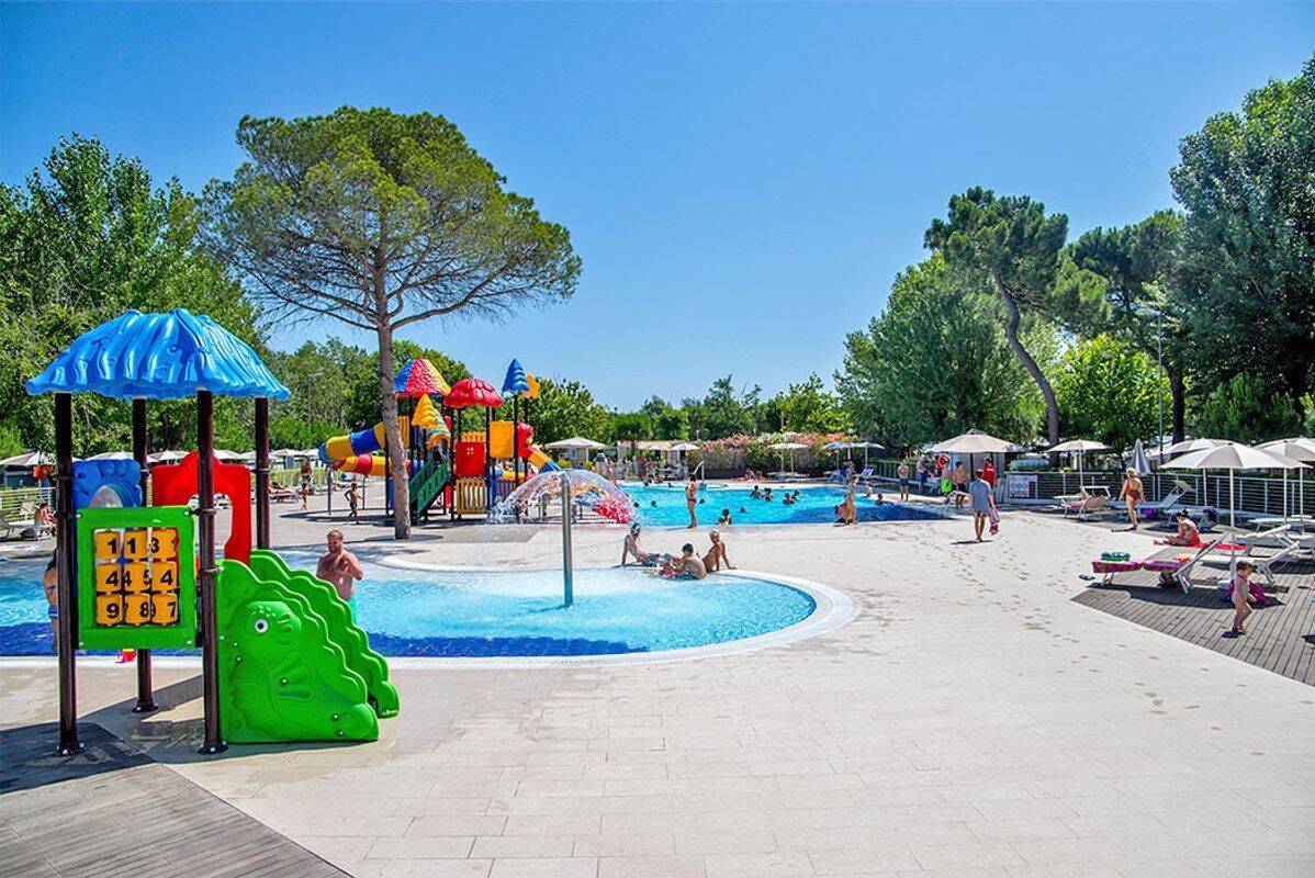 Camping Marina Family Village - Punta Marina Terme, Emilie Romagne ...