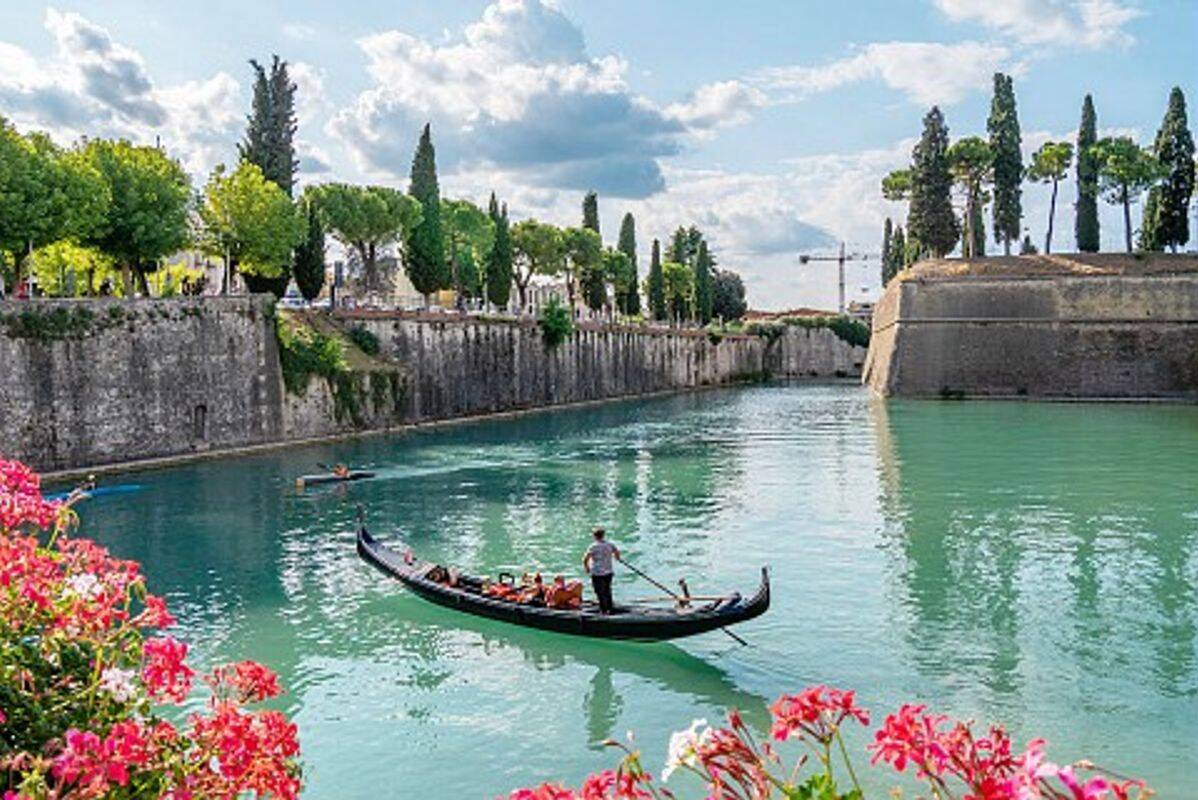 Camping Butterfly - Peschiera Del Garda, Lac de Garde, Italie | Homair ...