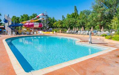 Campsite Le Val De Durance - Luberon